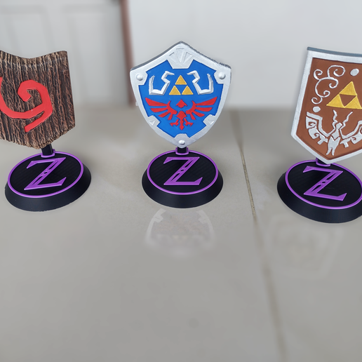 🔗 The Legend Of Zelda shields with stands・ 3D File for 3D printing・Cults