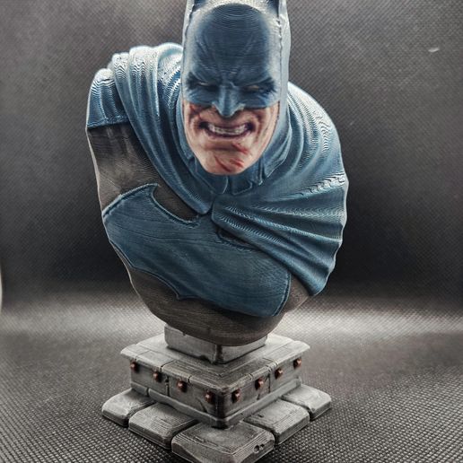3D printed The Dark Knight bust (fan art) • made with Anycubic Kobra ...