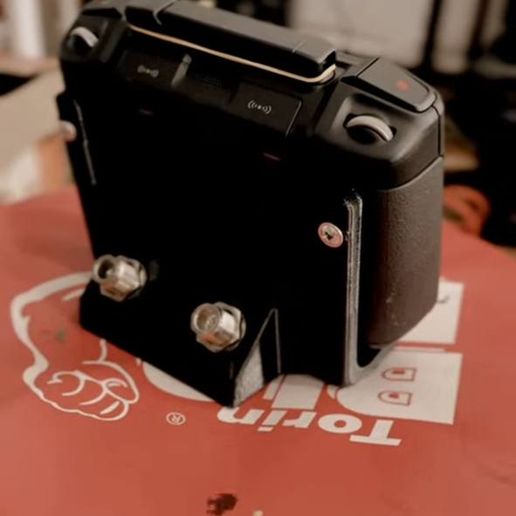 STL file dji RC Pro remote control for an external antenna or cable 🎛️ ...