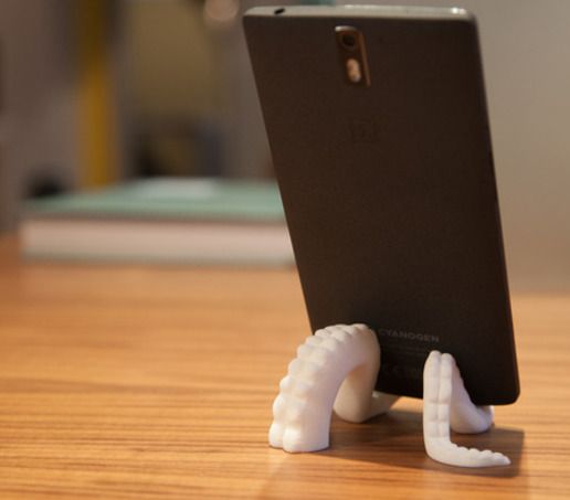 STL file Octopus phone stand 🐙 ・3D printing idea to download・Cults