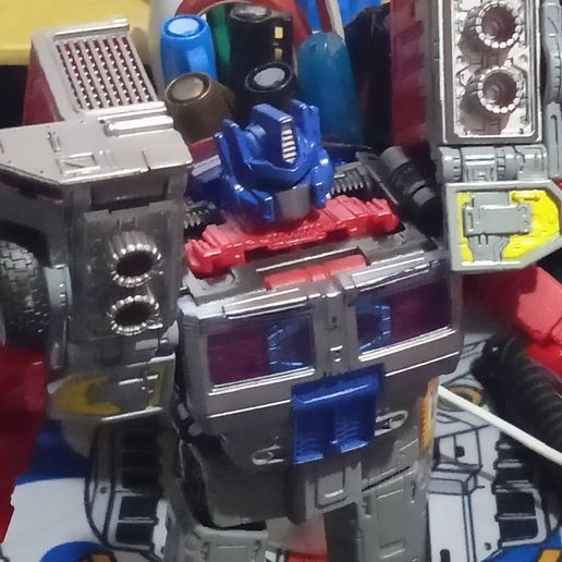 🤖 Transformers Legacy Laser Prime rotating shoulder armor joint.・Free ...