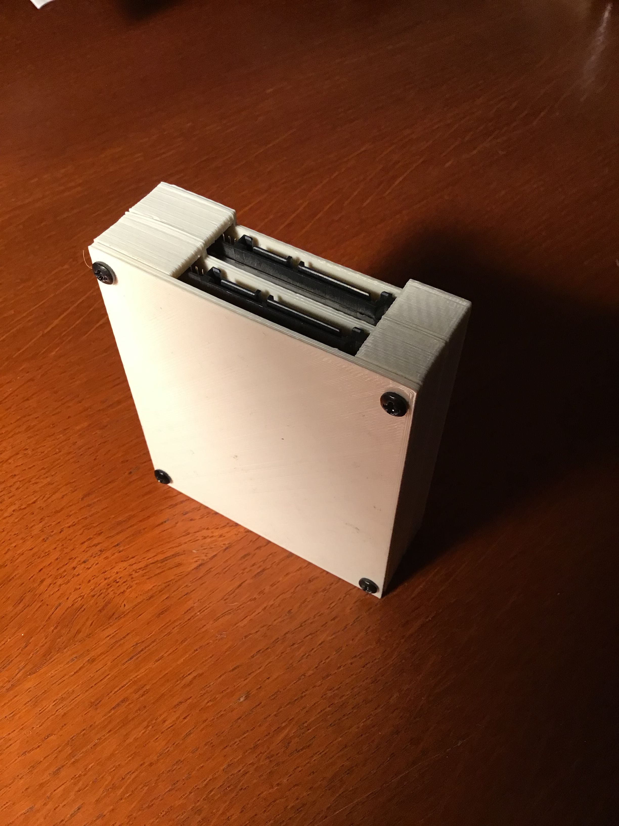 STL file case hdd / ssd・3D printing idea to download・Cults