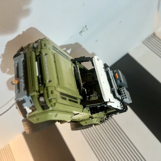 🏢 WALL MOUNT FOR LEG.O TECHNIC LAND ROVER DEFENDER 42110 ANGLED・ 3MF ...