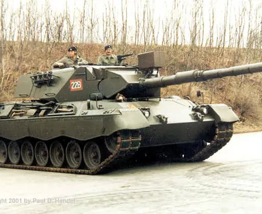 🐆 Leopard 1A3 / 1A4 German coldwar MBT 1:100・ STL File for 3D printing ...
