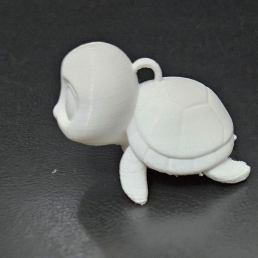 3D file Cartoon Turtle Keychain 🐢 ・3D print design to download・Cults