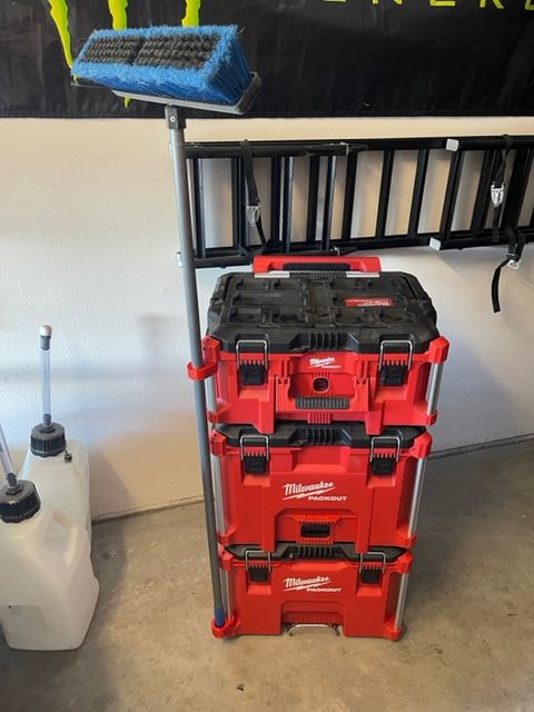stl-file-milwaukee-packout-dual-pole-mount-3d-printing-template-to