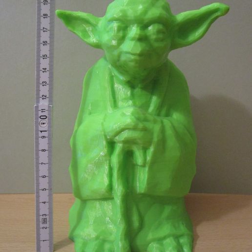 💰 Large Yoda money box with lid - Star Wars Jadi action figure - Bueste ...