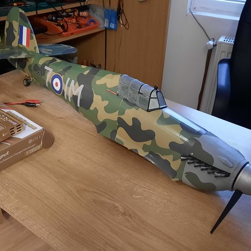 🛩️ Realistic COWL for Hawker Hurricane RC plane・ STL File for ・Cults