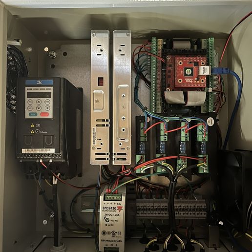 Free 3MF file UC300 mount for UCBB 🧞‍♂️ ・3D printing idea to download・Cults