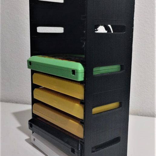 👪 Famicom Cartridge Holder family・ STL File for 3D printing・Cults