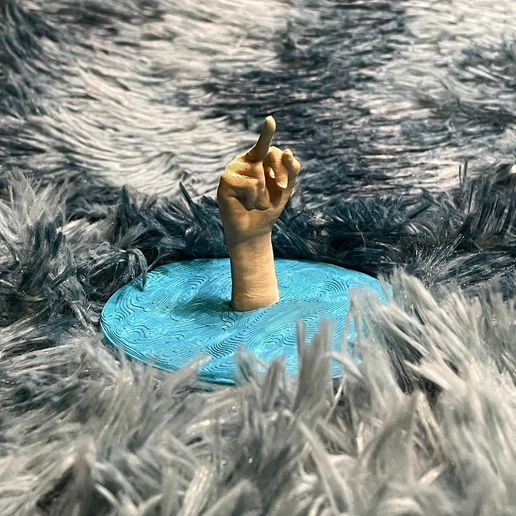 🚰 Middle Finger Above Water meme・Free STL File for 3D printing・Cults