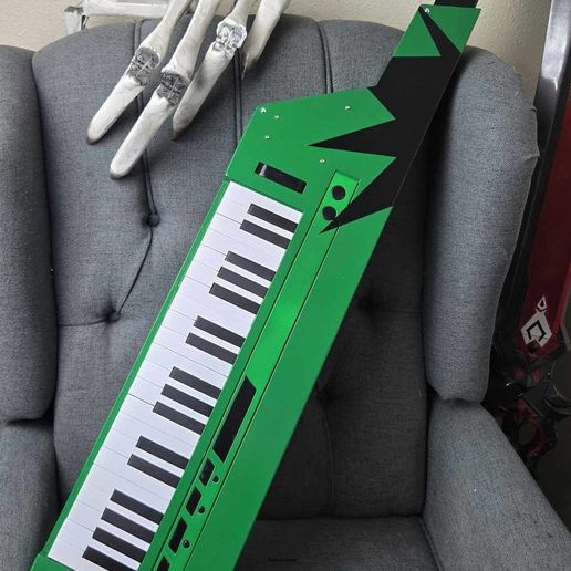 🐺 Roxanne Wolf Keytar FNAF Cosplay Prop・Archivo STL para Impresión 3D・Cults