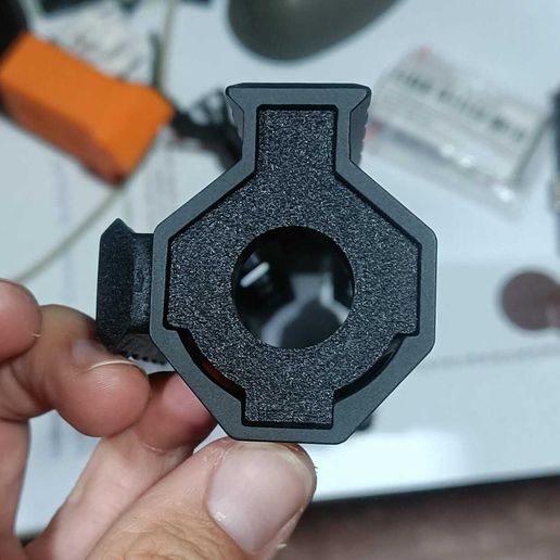 🔫 External Barrel Stabilizer for Geissele URGI / URG-I Handguard・ STL ...