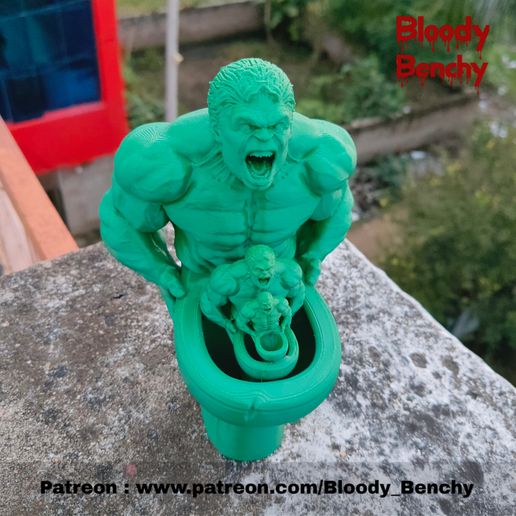 🚽 Superheroes Hulk toilet Bloody Benchy・ STL File for 3D printing・Cults