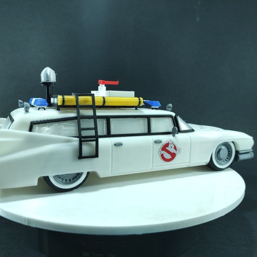 3D file Ghostbusters Ecto 1 🚗 ・Design to download and 3D print・Cults