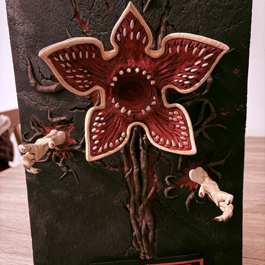 📁 STRANGER THINGS PS5 CONSOLE COVER/SKIN - PRE-SLICED EDITION 3MF file ...