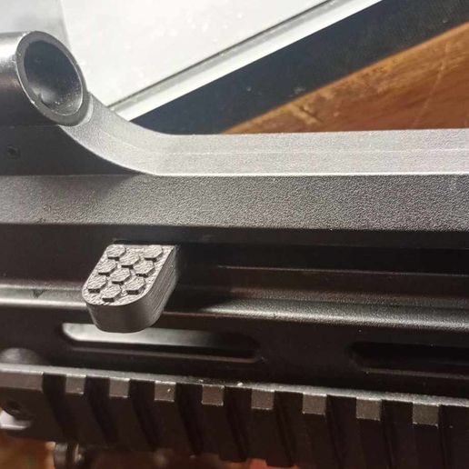 STL file g&g ump charging handle 🔫 ・3D printing model to download・Cults