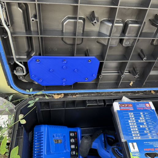 🔋 Kobalt Battery Charger CaseStack Mount・ STL File for 3D printing・Cults