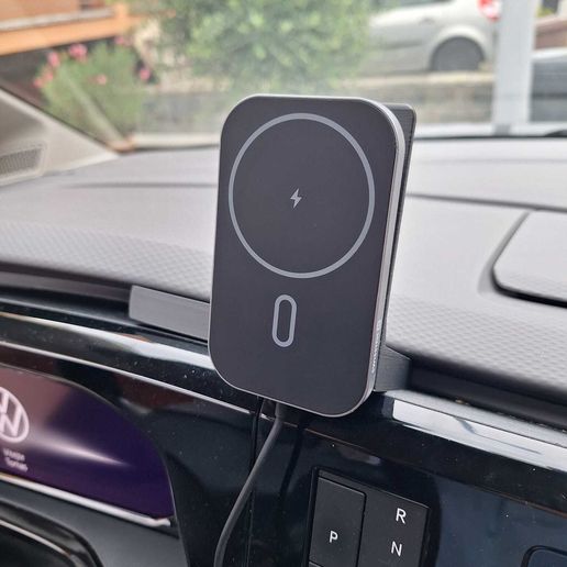 🚗 Multivan T7 Phoneholder with MagSafe・ STL File for 3D printing・Cults