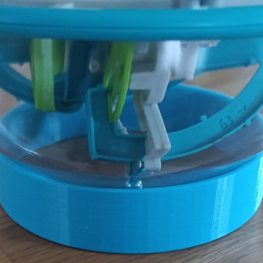 🎲 Perplexus ball stand・Free STL File for ・Cults