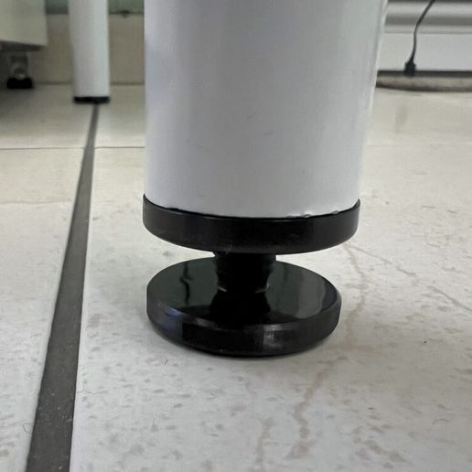 🦶 Furniture Foot Leveling Screw・Free 3D File for ・Cults
