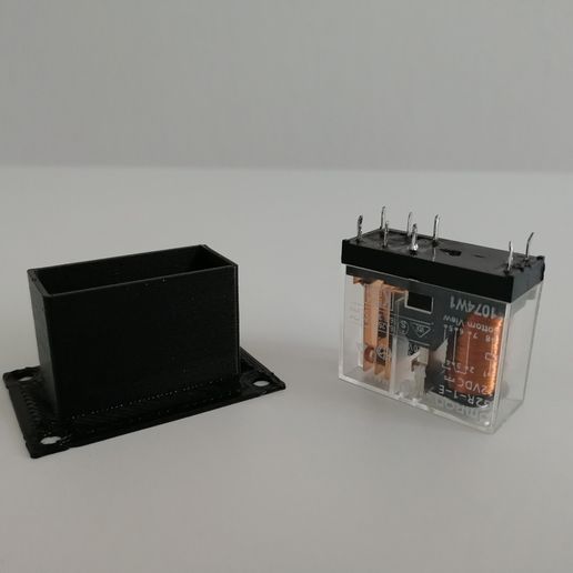 Free 3D file Relay holder 🔧 ・3D printable design to download・Cults