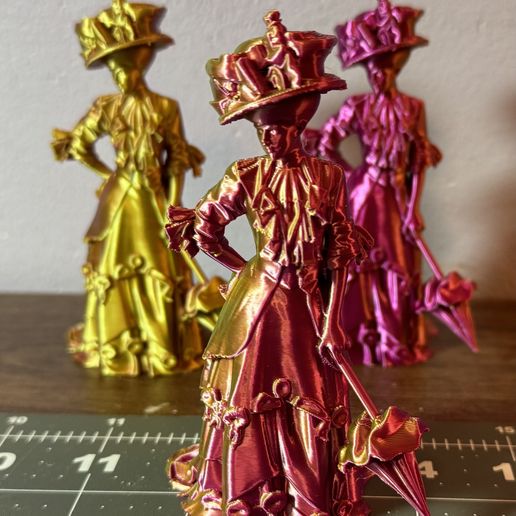 🚆 Victorian Lady Train Model・3D Print with the Bambu Studio s P1S 3D ...