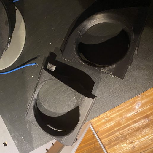 3D file Ford fiesta mk3 morette headlights 🚙 ・3D print object to ...