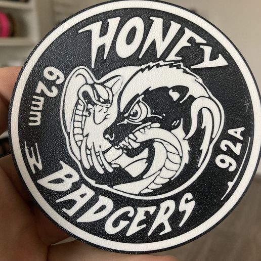 STL file Honey Badgers coaster 🍯 (3MF)・3D printer design to download・Cults