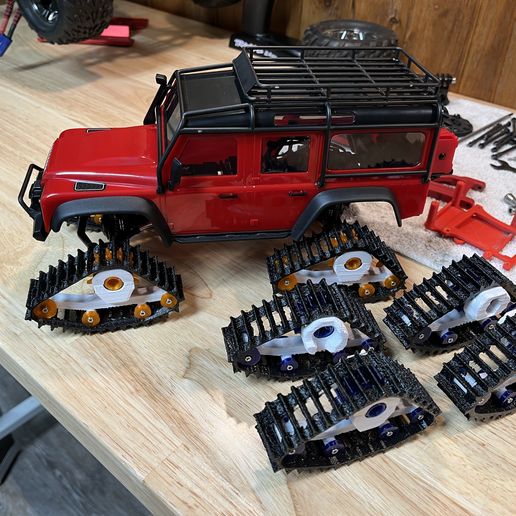 3D printed TRX4M Tracks • made with Airwolf EVO-T・Cults