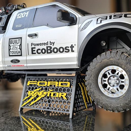 STL file Traction Hobby Ford Raptor F150 Crawler Stand Rc car 🚙 ・3D ...