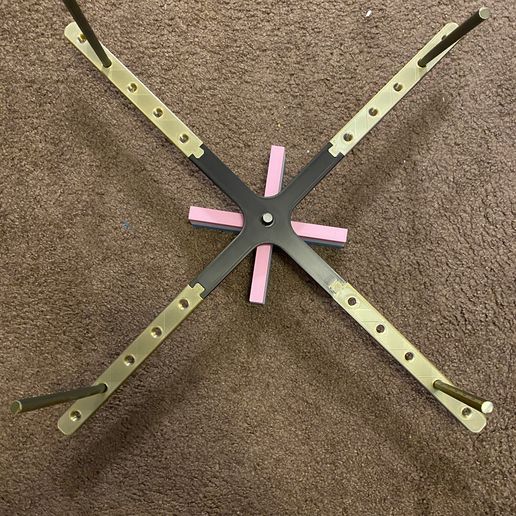 🧶 Amish Style Yarn Swift・ STL File for 3D printing・Cults