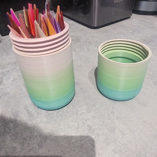 🔝 Rounded screw top container・Free STL File for 3D printing・Cults