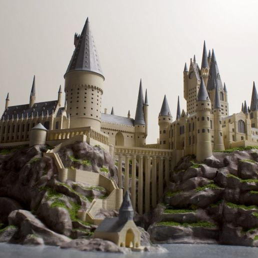 Free 3D file Hogwarts Castles・3D printing design to download・Cults