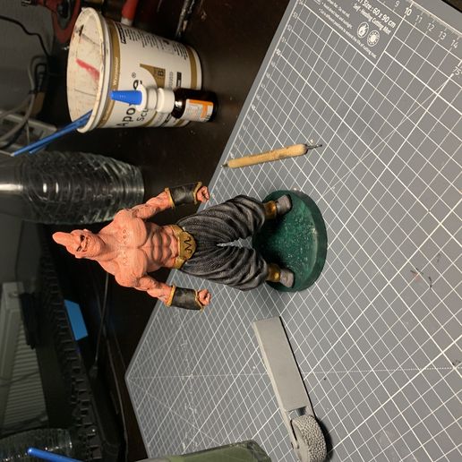 3D printed Allen the Alien from Invincible・Cults