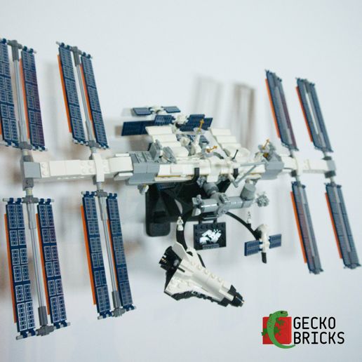 STL file Gecko bricks Wall Mount for Nasa ISS Space Station 21321 🧱 ・3D ...