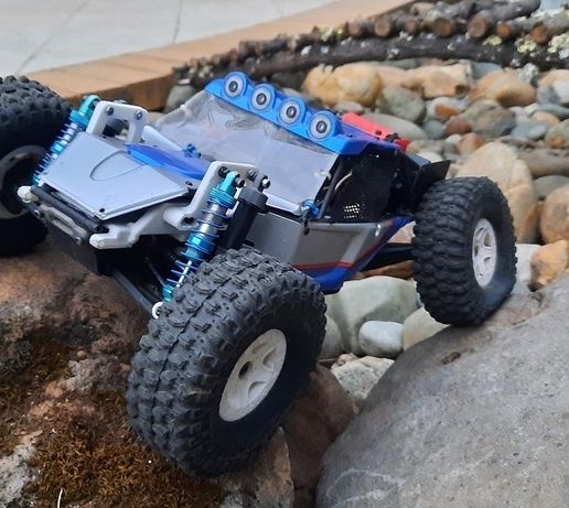 Free 3D file Dual front shock hoops for battery tray, steering, and ...