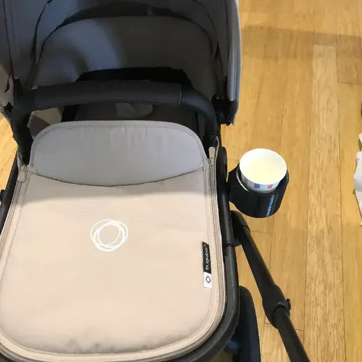 🦊 Bugaboo Fox 5 pram cup holder・ 3MF File for 3D printing・Cults