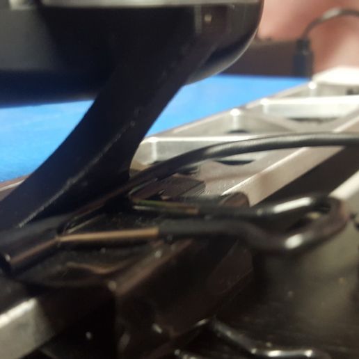 Free STL file Clip on Camera/Utility Mount 🧞‍♂️ ・3D printer design to ...