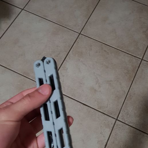 🔫 Balisong Trainer・Free STL File for ・Cults