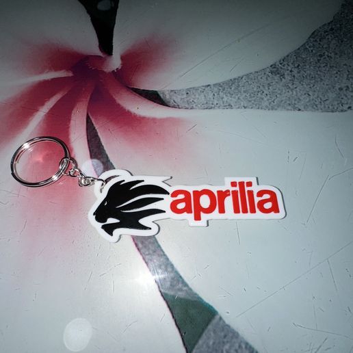 STL file Aprilia keychain 🗝️ (3MF)・3D print design to download・Cults