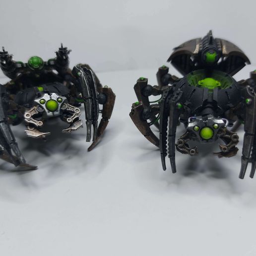 Modèle d'impression 3D du Space Arachnobot imprimable en 3D • fait avec ...