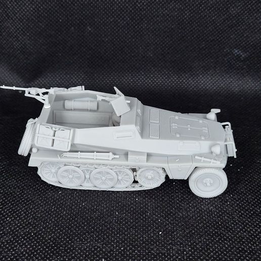 🇩🇪 Half-track Sd.Kfz.250/1 Leichter Schützenpanzerwagen + Crewmen ...