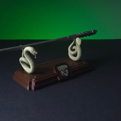 🦸 Premium Base for Slytherin Wands - Collector's Edition - Harry Potter ...