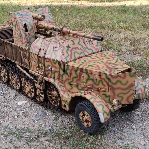 🔫 1/10 RC german 8,8cm Flak 37 Sfl self-propelled gun・ 3D File for 3D ...