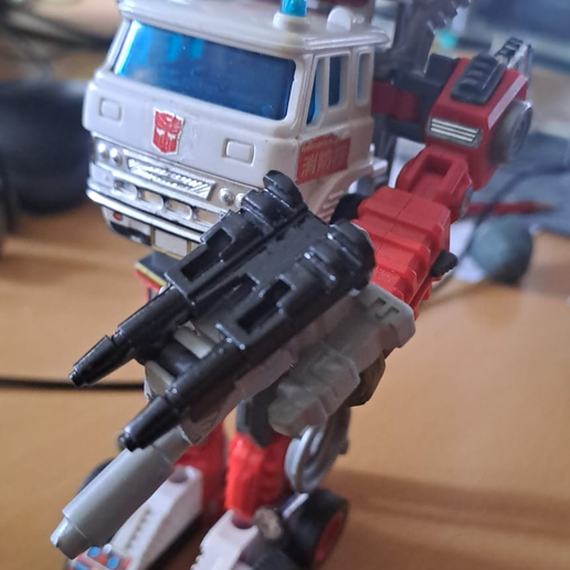 🤖 Transformers G1 TargetMaster Fracas o NightStick・ STL File for 3D ...