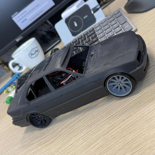 🛞 LDRC Swap From 1:18 to 1:12 + BMW E38 chassis・ STL File for 3D ...