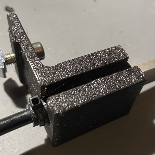 Free 3D file Prusa mini usb holder 💾 ・3D print design to download・Cults