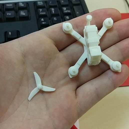 STL file Drone keychain 🗝️ ・3D print model to download・Cults