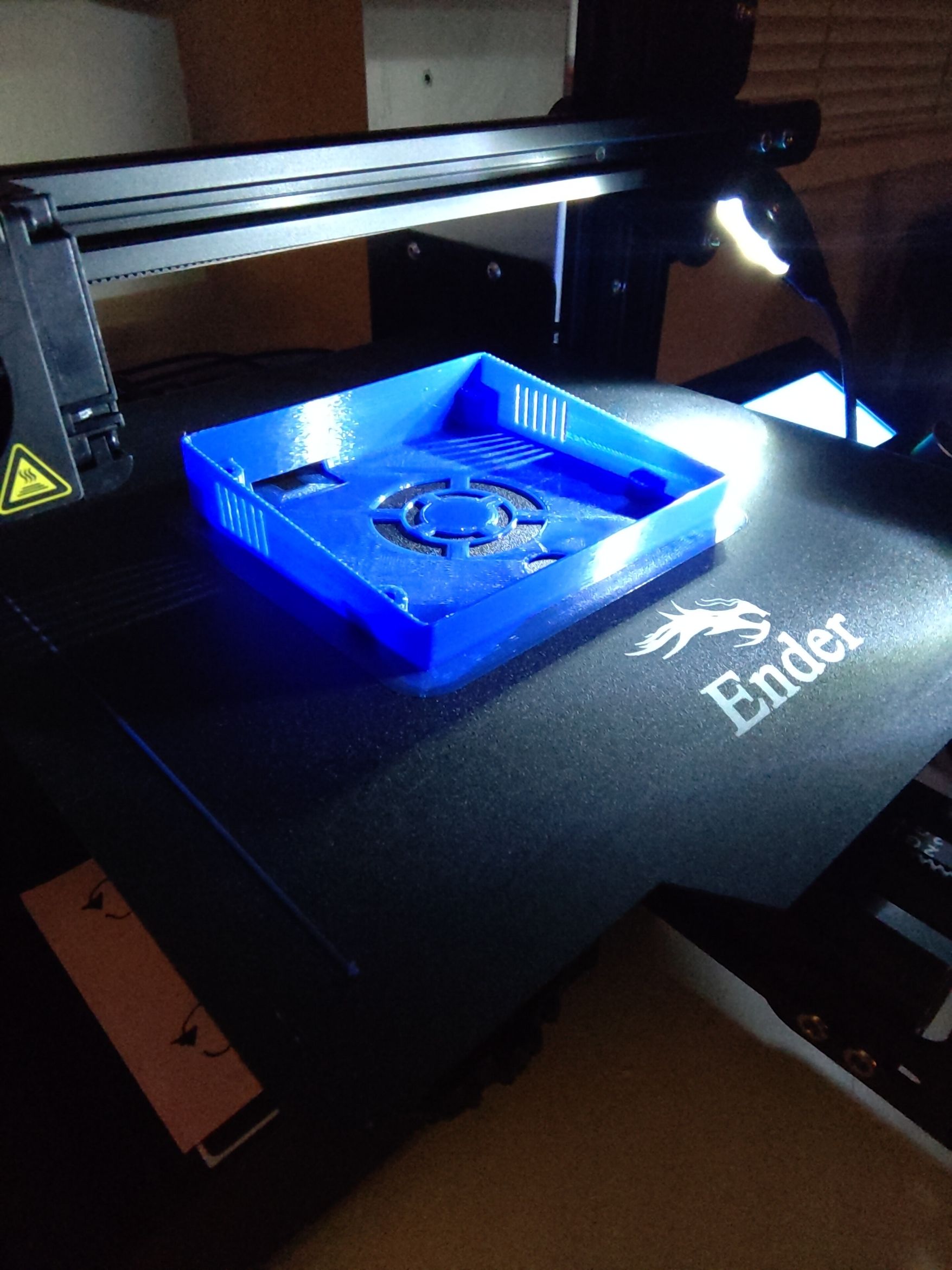 screen cover Ender 3 pro 3D-druckbar • gedruckt mit Ender-3 Pro ・ Cults